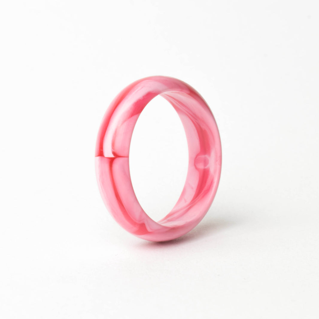 Solus: Unique and trendy rings made from 100% recycled plastic – Solus